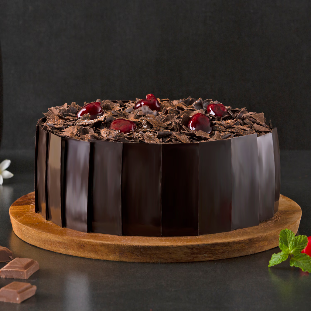Heavy Chocolate Blackforest Cake – Varka Sweets and Bakers